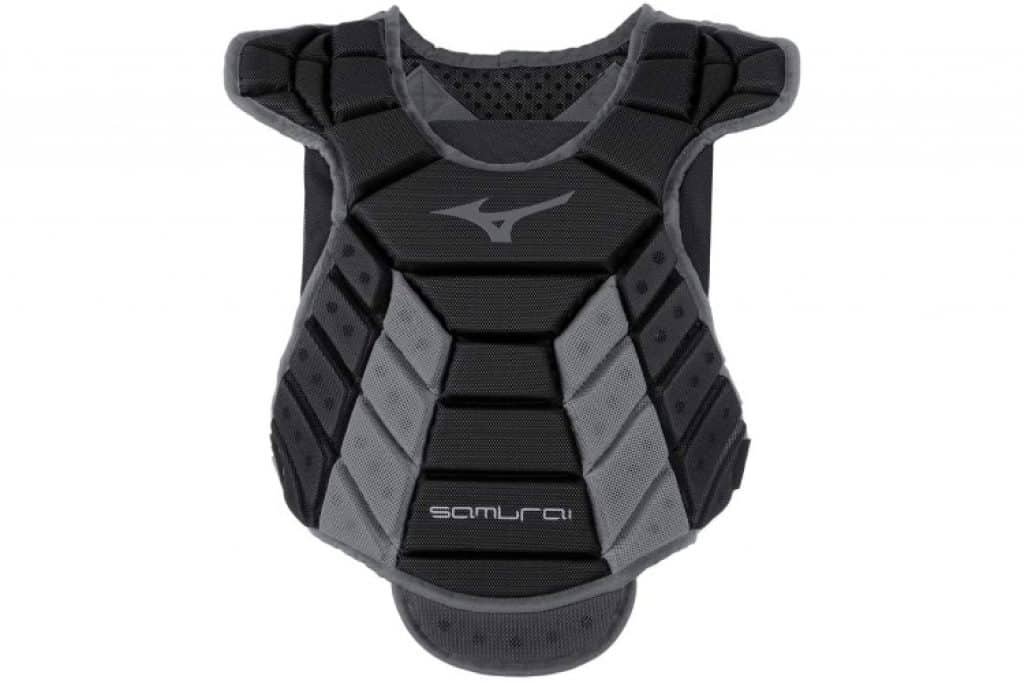 7 Fastpitch Catcher’s Gear: Ultimate Protection Behind the Plate
